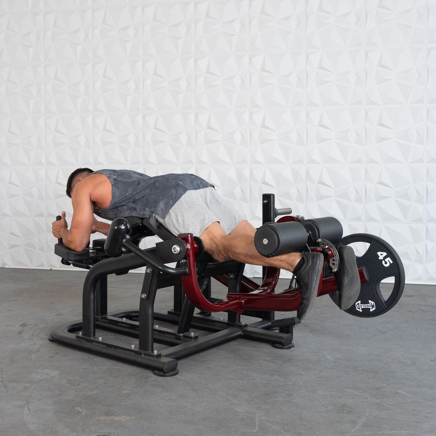 Muscle D Fitness Pro Strength Prone Leg Curl - Adjustable Plate Loaded ...