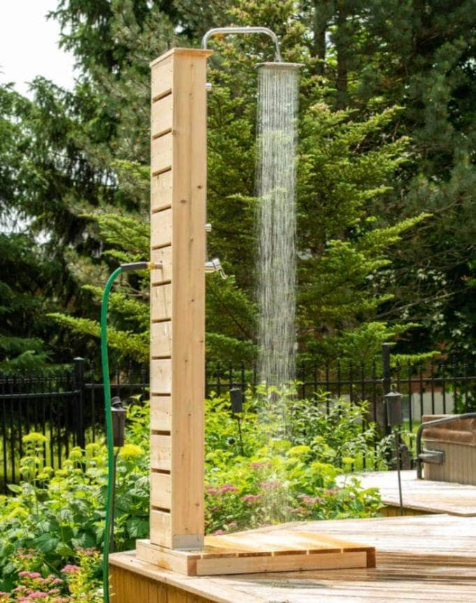 Dundalk Premium White Cedar Outdoor Sierra Pillar Shower CTC105 ...